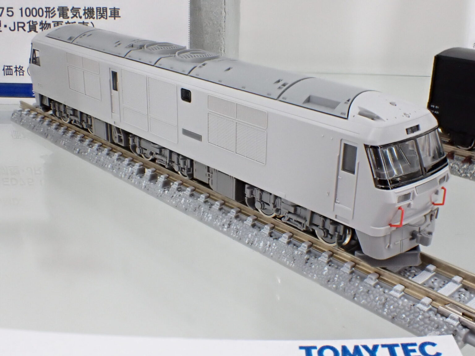 【TOMIX】DF200形200番代（新塗装）2023年8月発売 | モケイテツ