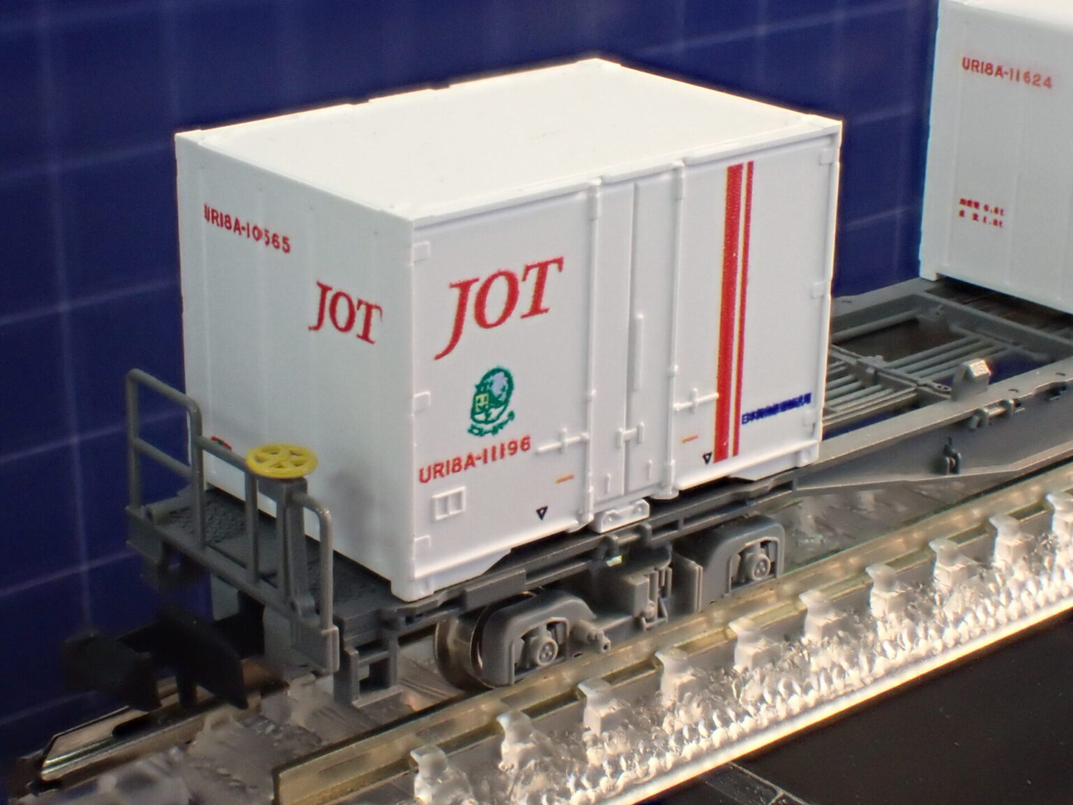 【TOMIX】私有 UR18A-10000形コンテナ（日本石油輸送）2023年10月発売 | モケイテツ