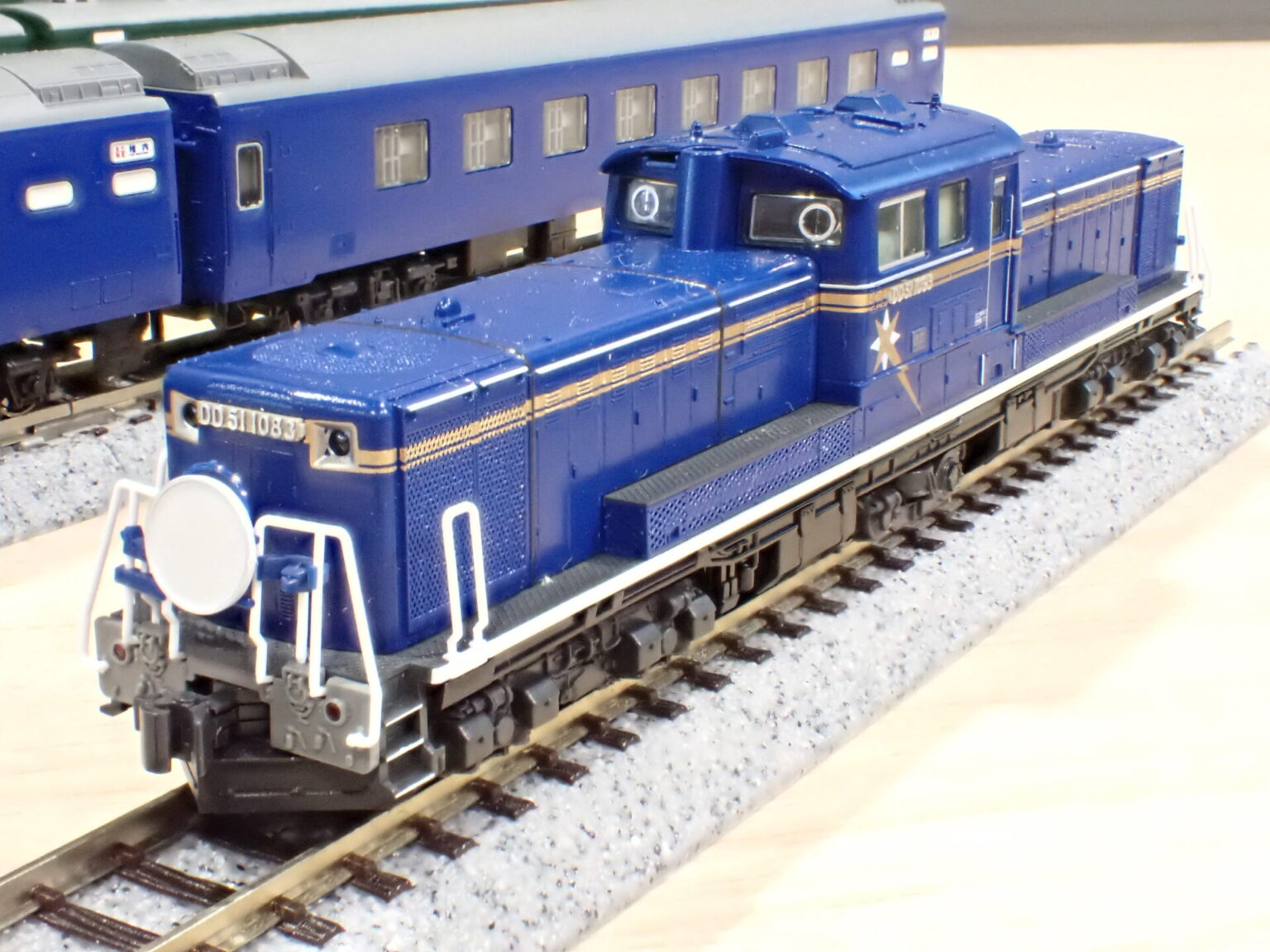 【KATO】DD51形 北斗星（後期•耐寒形•グレーHゴム）2024年10月発売 | モケイテツ